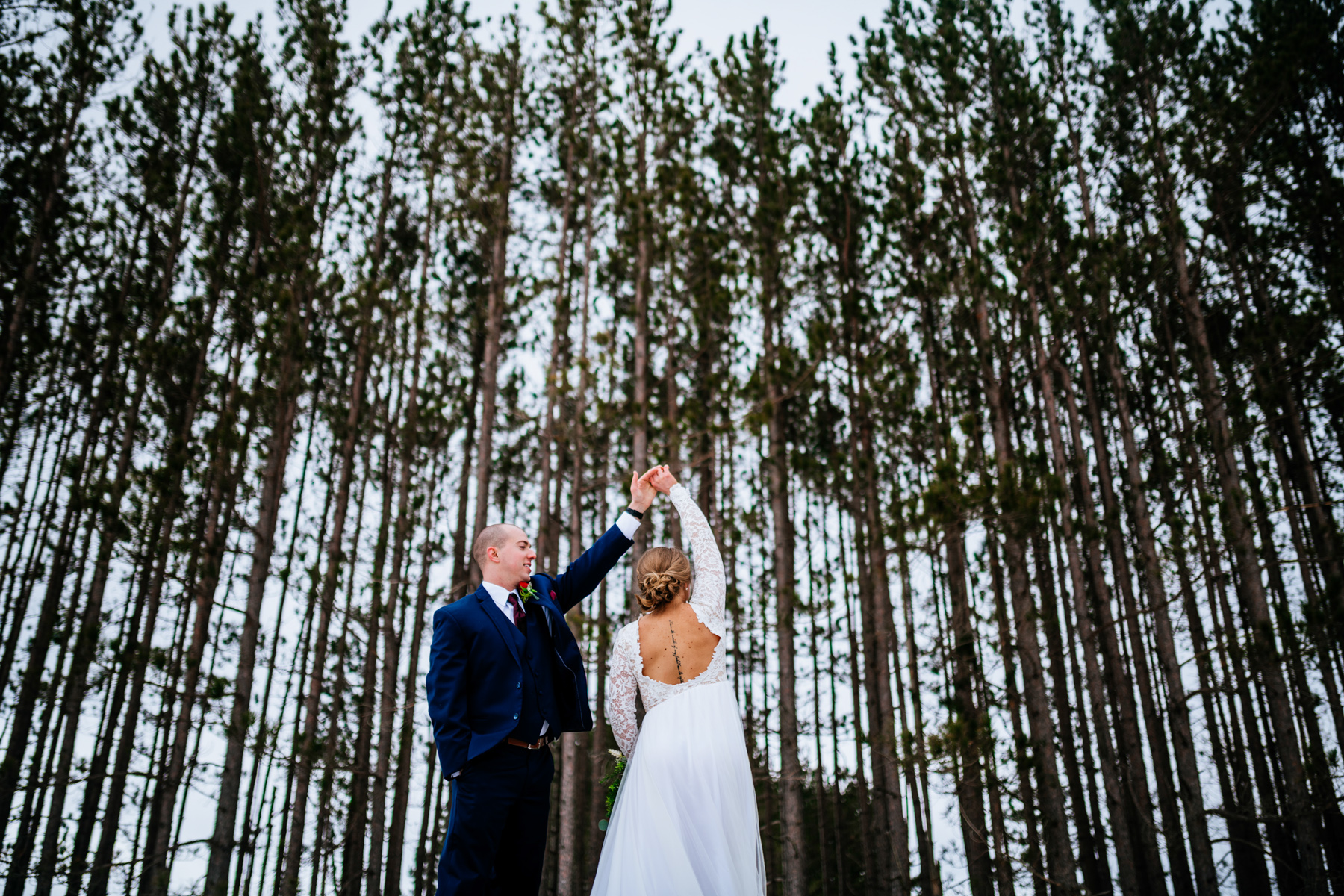 Pendleton Point Wedding | Nicole & Michael - The Oberports